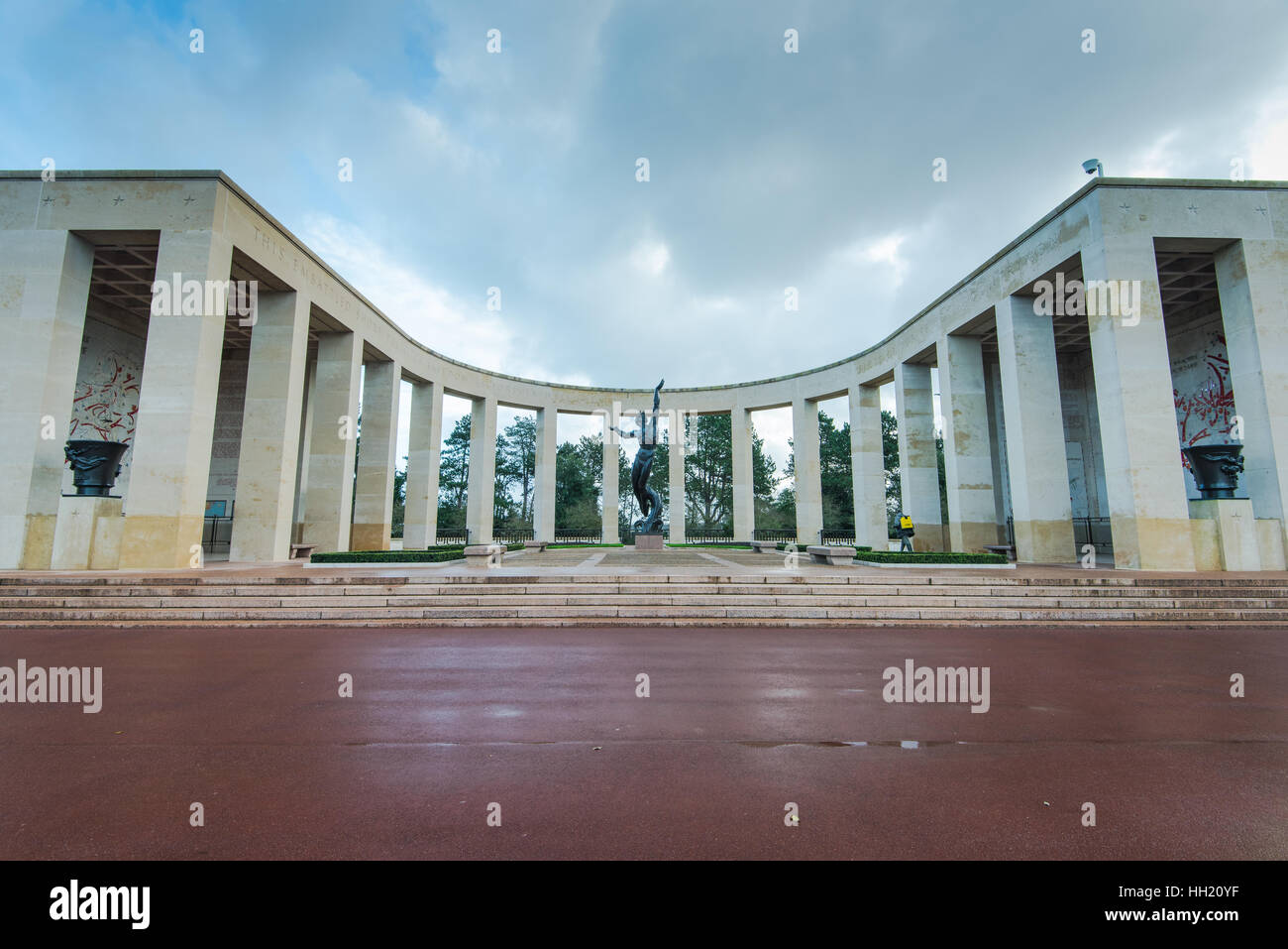 American Cemetery in Normandy Monument of fallen soldiers, France Stock ...