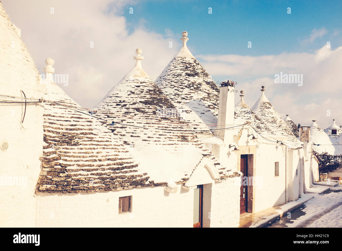 Trulli itria valley apulia hi-res stock photography and images - Alamy
