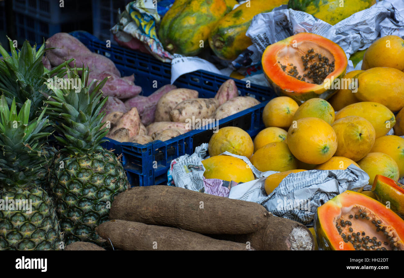 Tropical fruit from the market Stock Photo - Alamy