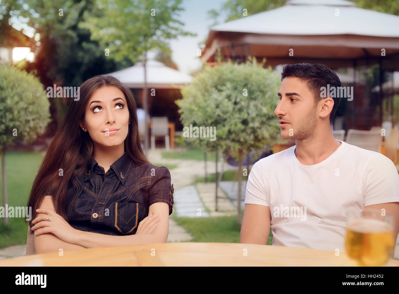 Woman argue man restaurant hi-res stock photography and images - Alamy