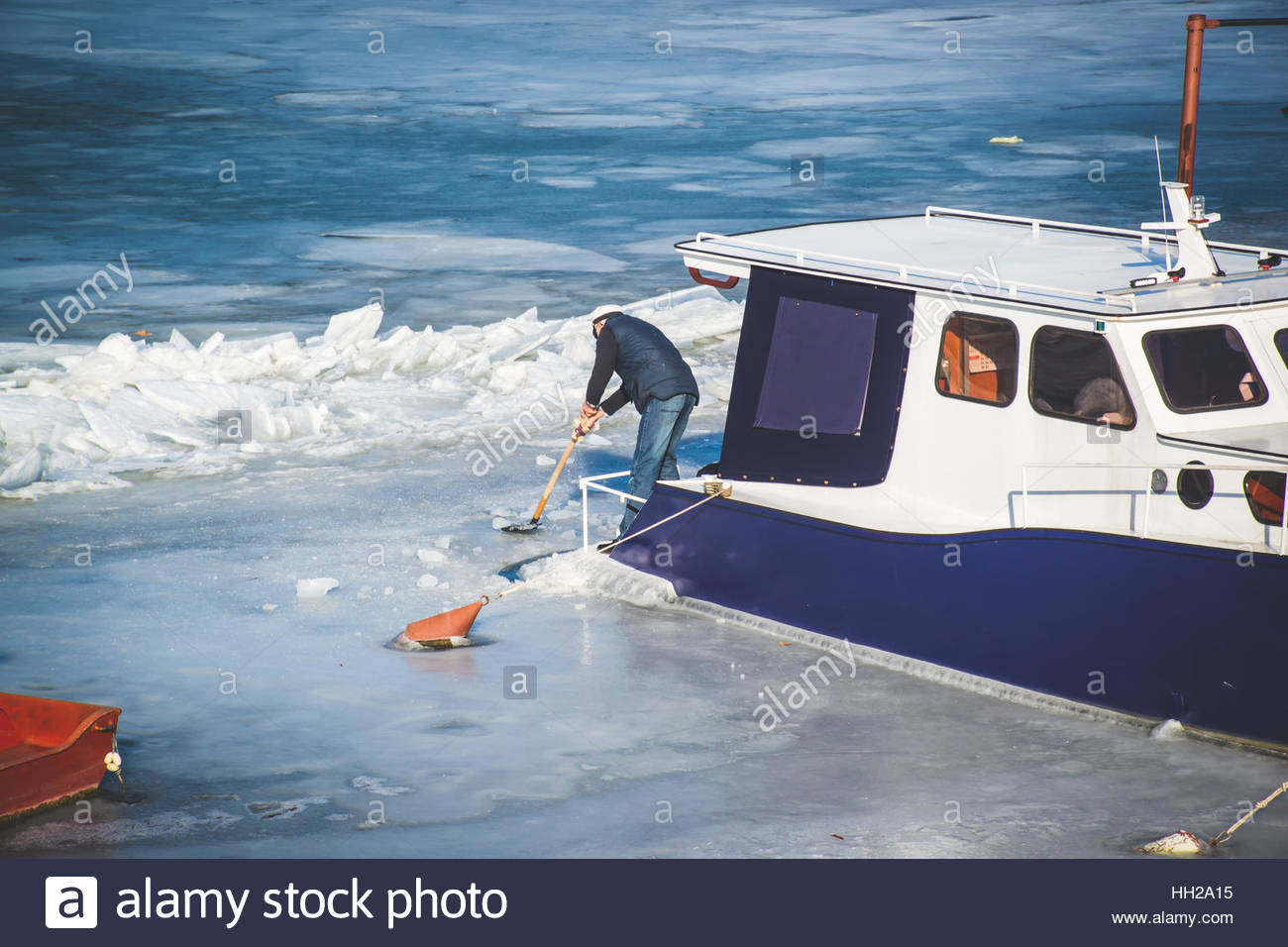 Ice Sailing Boat Stock Photos & Ice Sailing Boat Stock Images - Alamy