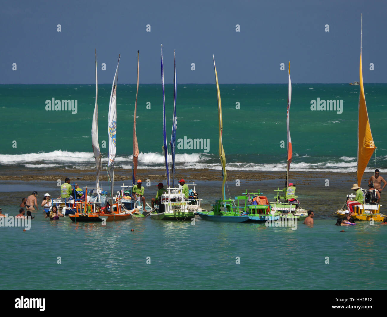 Edge of reef hi-res stock photography and images - Alamy
