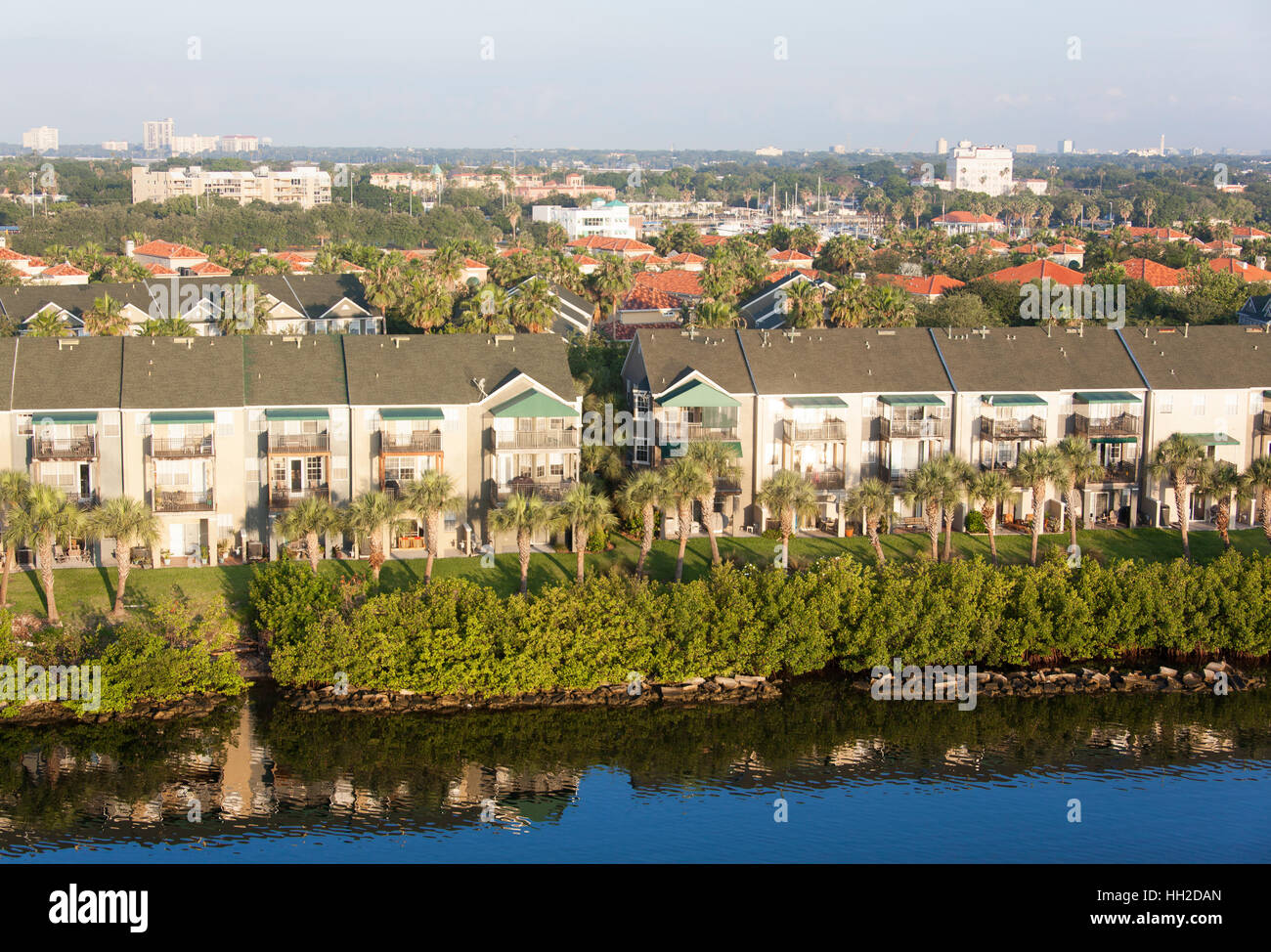 Green architecture florida hi-res stock photography and images - Alamy