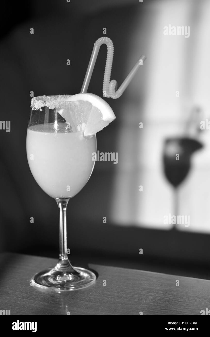 Straw rim hi-res stock photography and images - Alamy