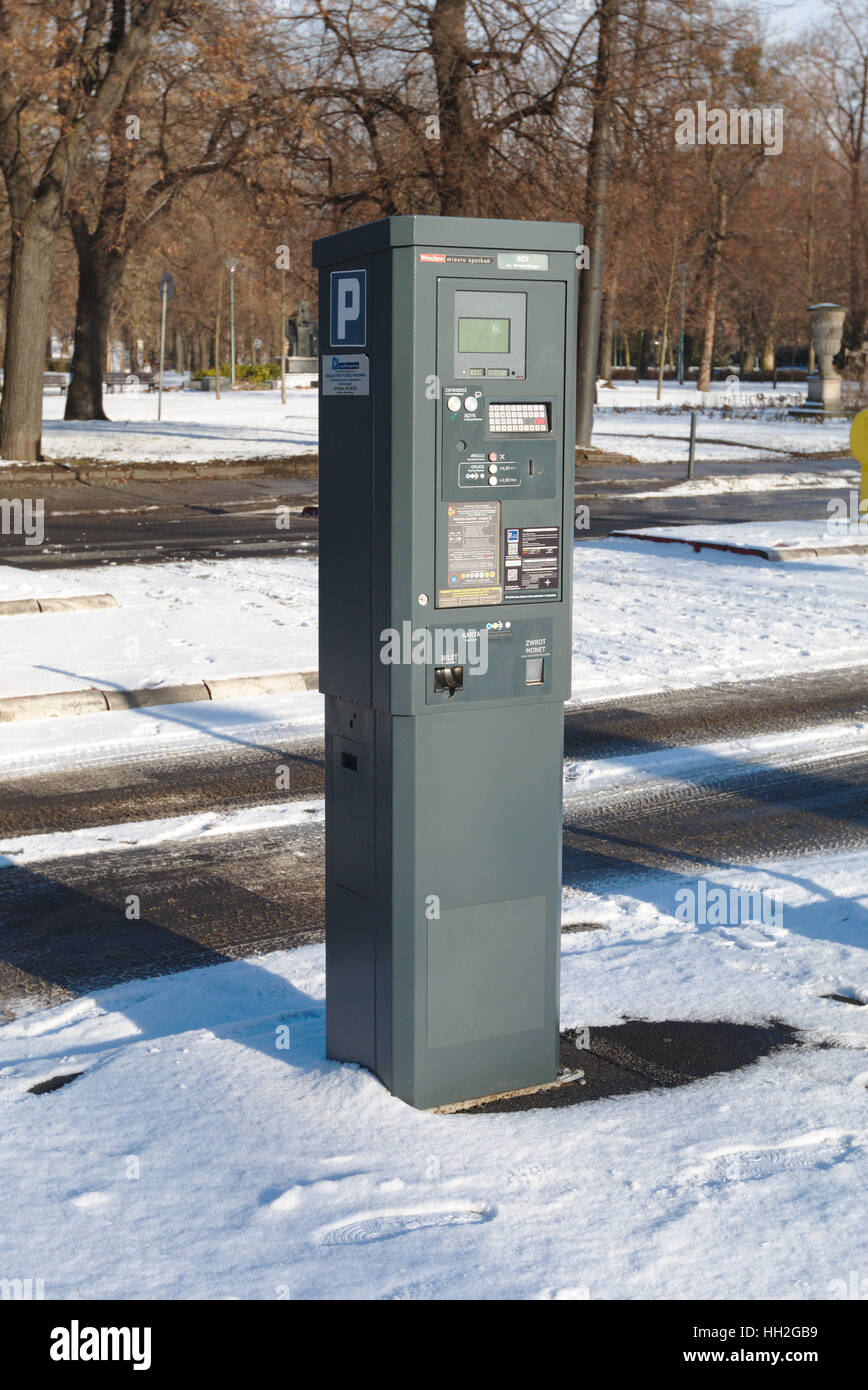 Old parking ticket machine hi-res stock photography and images - Alamy