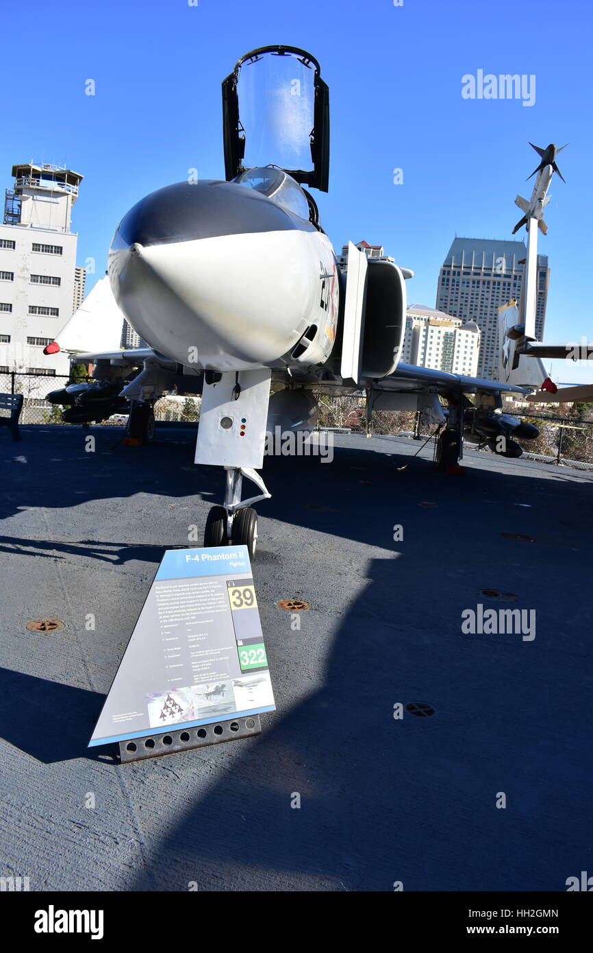 Mcdonnell Douglas Aircraft High Resolution Stock Photography and Images ...