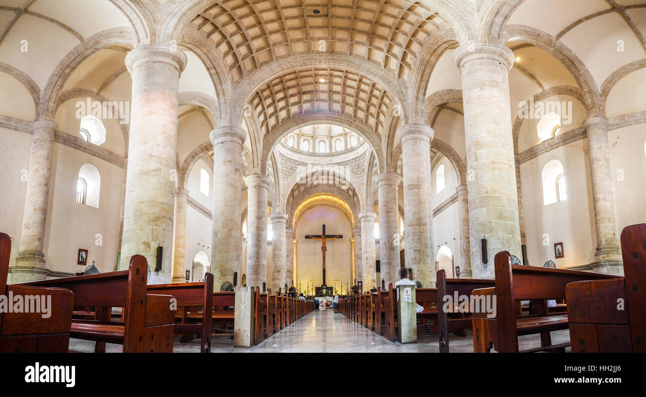 Catedral de san ildefonso merida hi-res stock photography and images ...