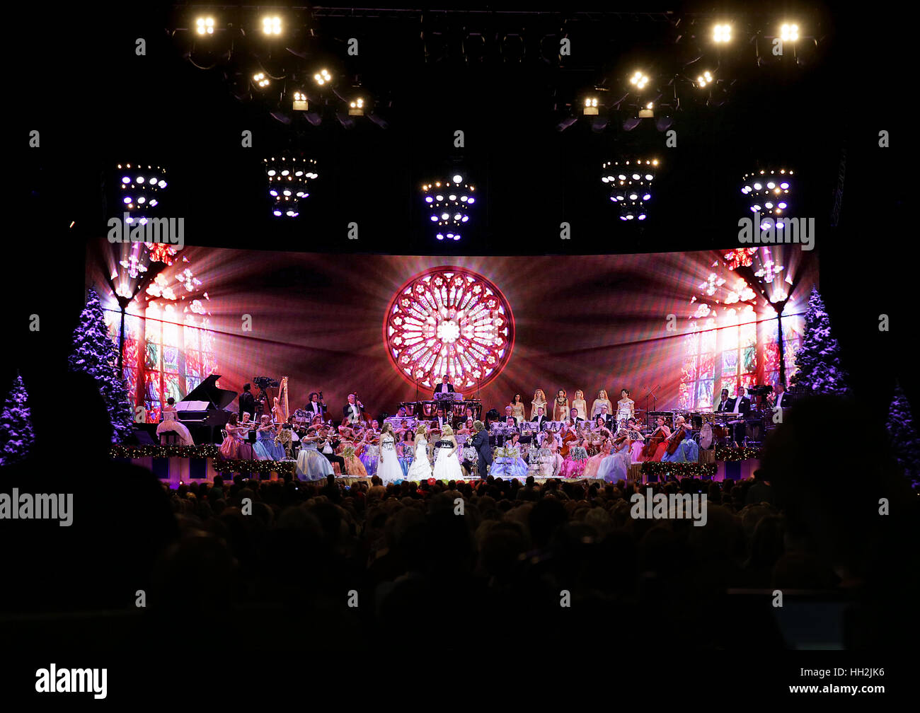 Andre Rieu and the Johann Strauss Orchestra Performing at Liverpool ...