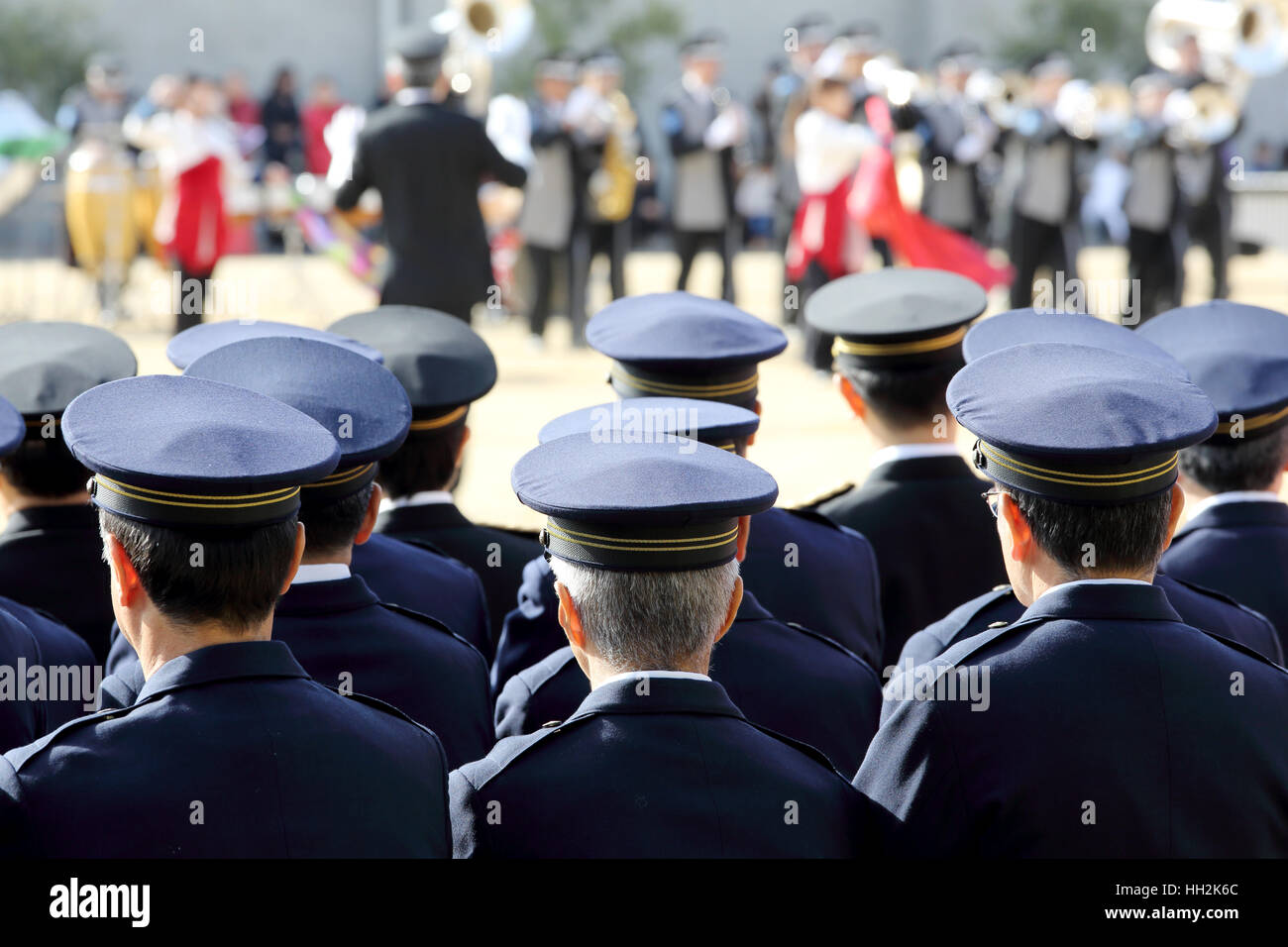 Japan policewomen hi-res stock photography and images - Alamy