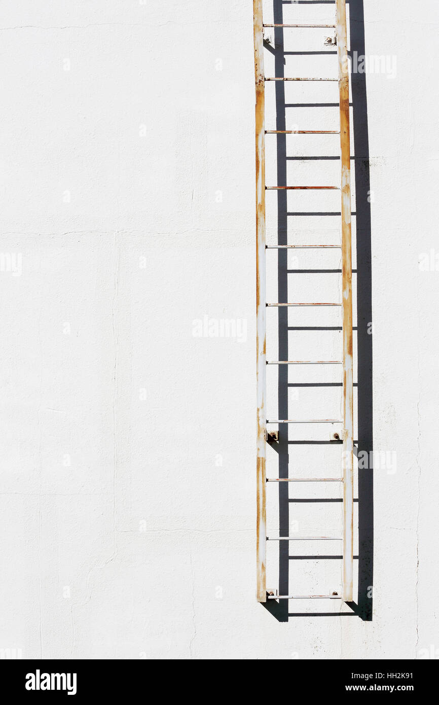 Metal ladder fixed to wall hi-res stock photography and images - Alamy