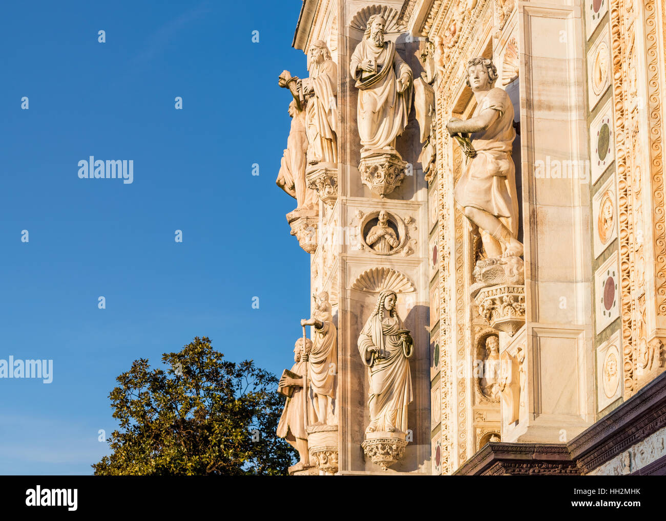 Beautiful marble statues from the Renaissance period of the Pavia ...