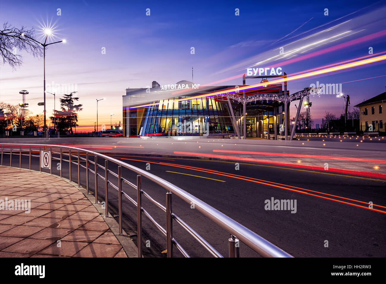 4-12-2016 - Bus Station South - Beautiful Bus Lights Stock Photo - Alamy