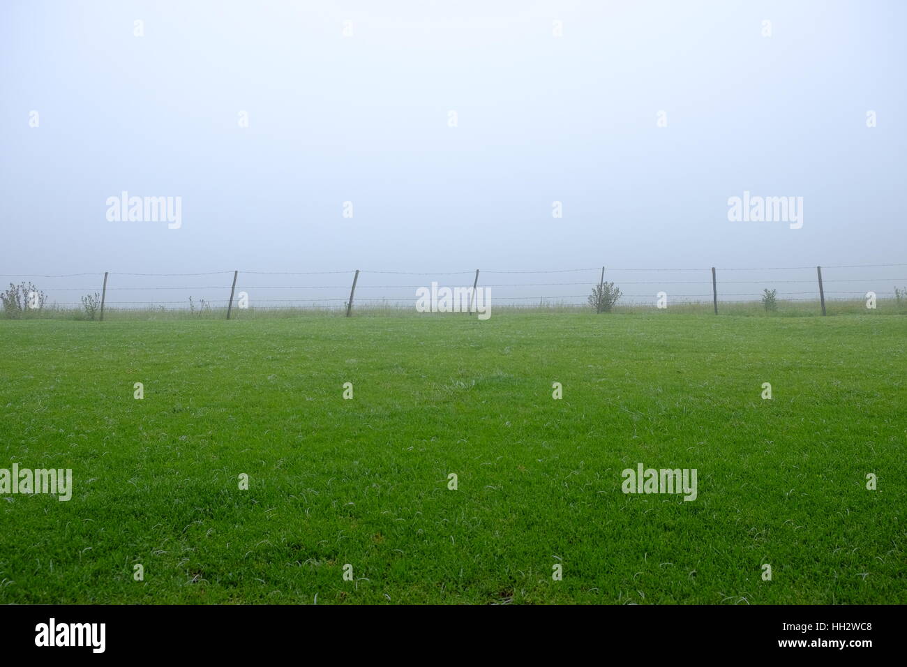 Ceramic fence hi-res stock photography and images - Alamy