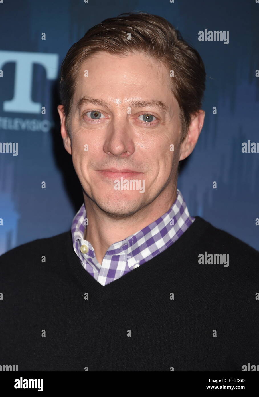 Kevin rahm actor hi-res stock photography and images - Alamy
