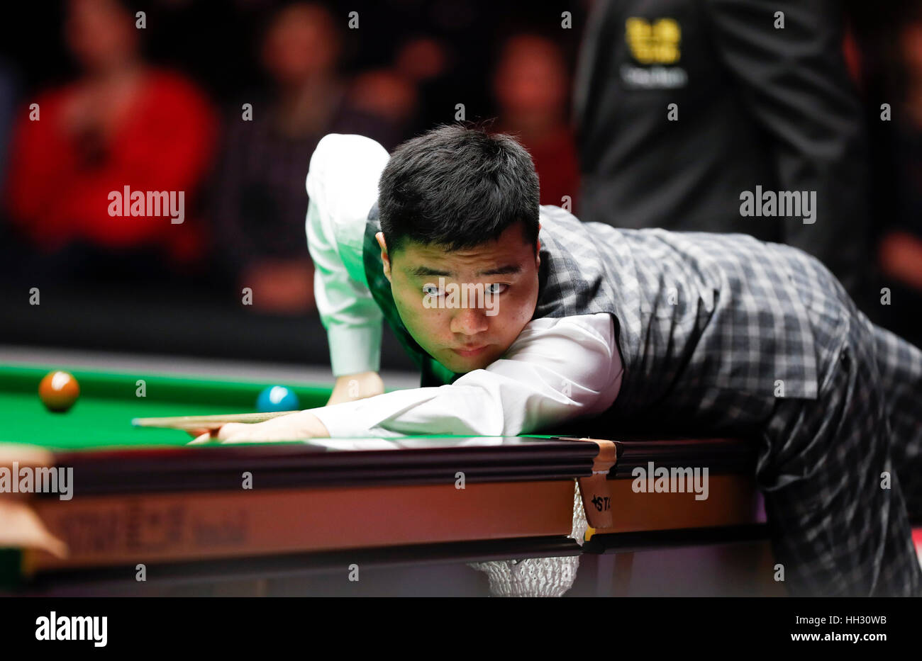 London, UK. 15th Jan, 2017. Ding Junhui of China competes during the ...