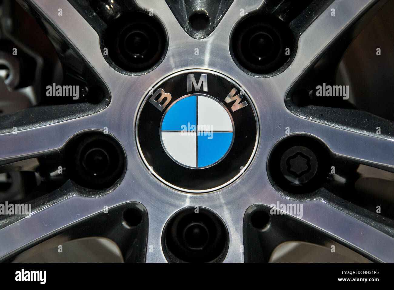 Paris, France. 4th Oct, 2014. The logo of BMW is pictured on a rim ...
