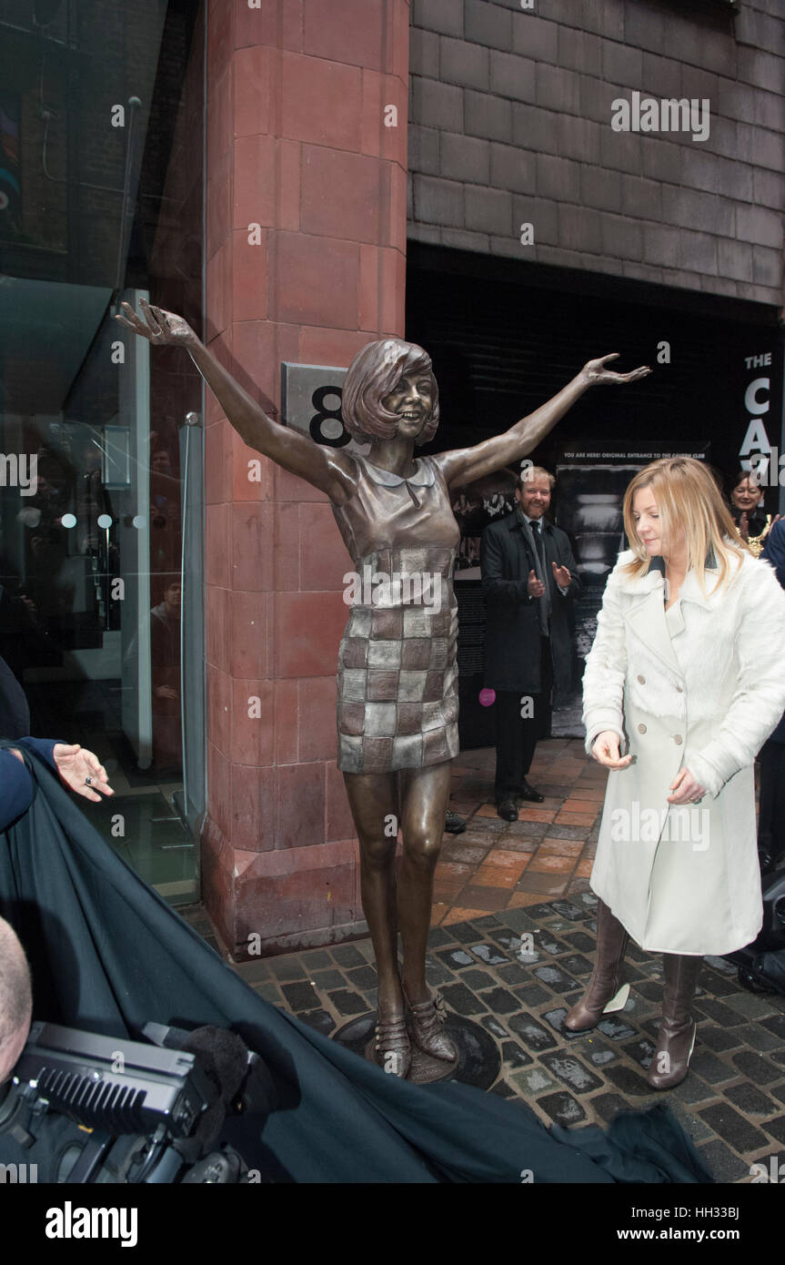 Emma rodgers artist hi-res stock photography and images - Alamy