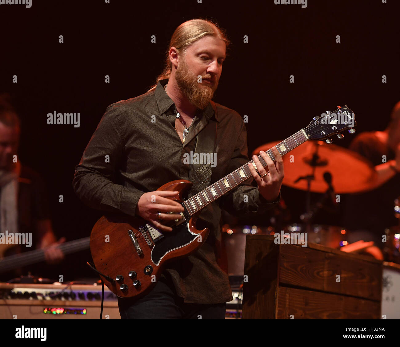 Boca Raton, Florida. 15th Jan, 2017. Derek Trucks of the Tedeschi ...