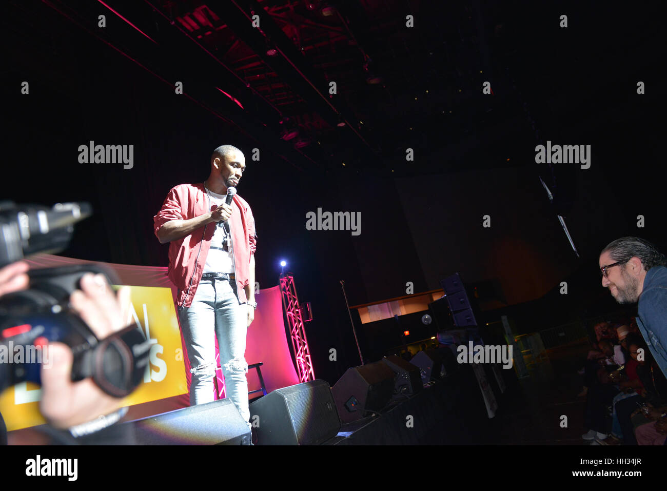 Arnez j hi-res stock photography and images - Alamy