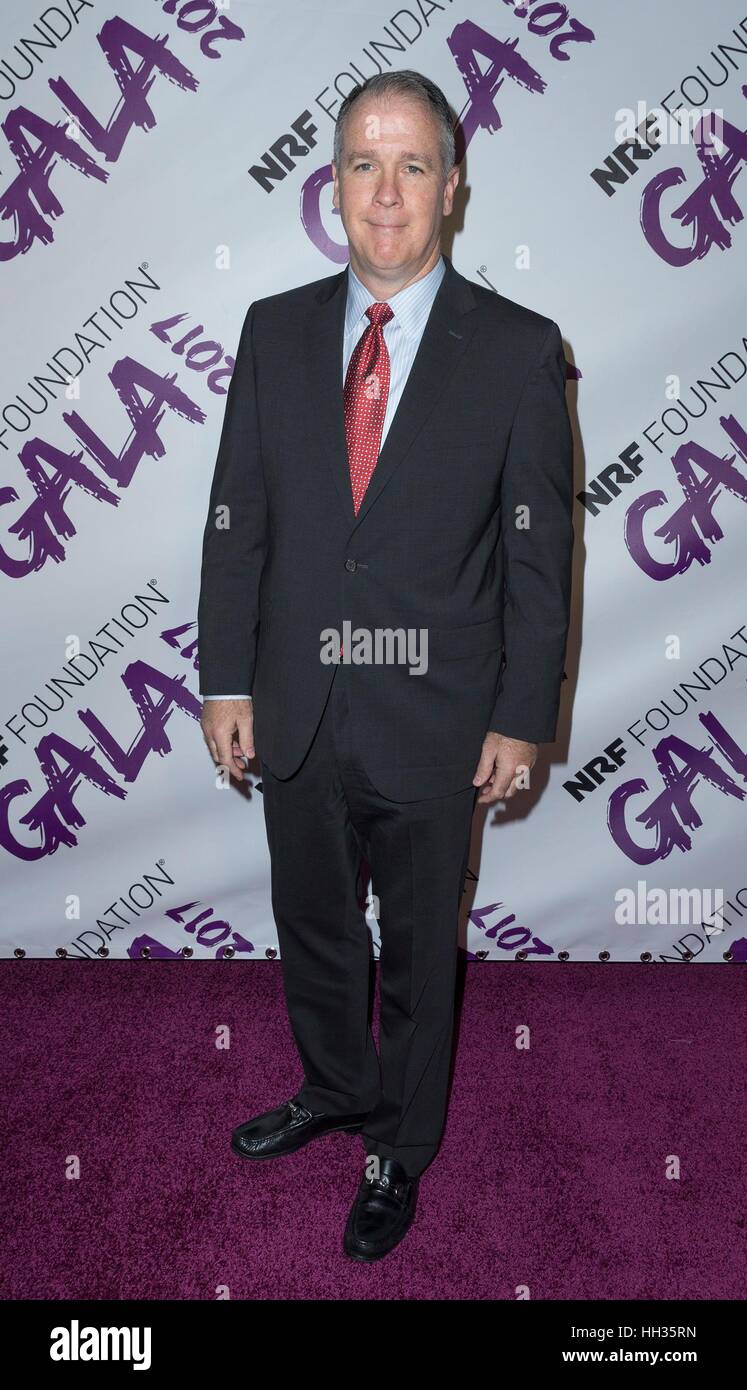 New York, NY, USA. 15th Jan, 2017. Chris Baldwin at arrivals for ...