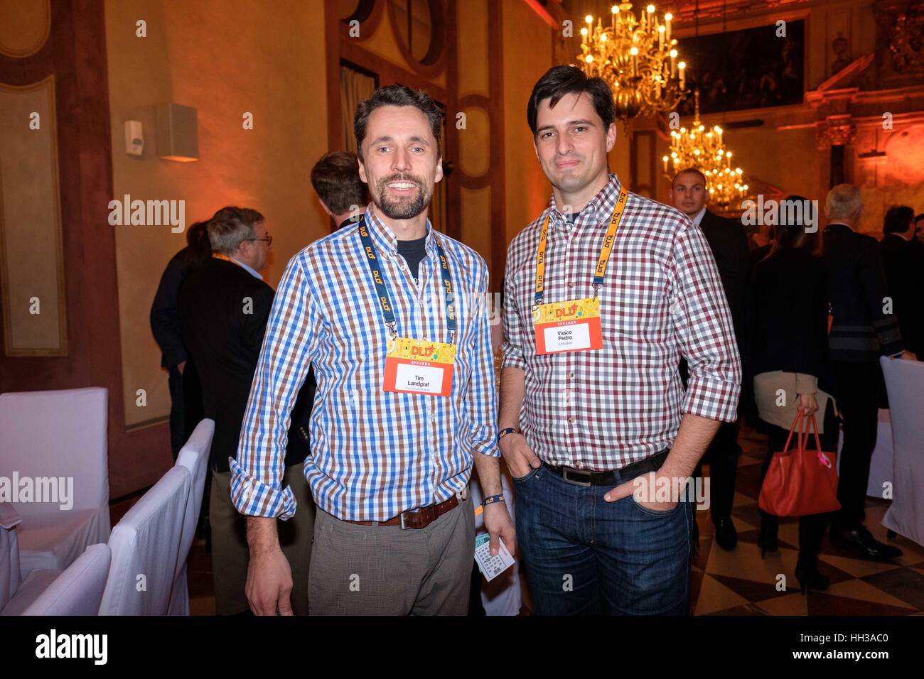 Unbabel hi-res stock photography and images - Alamy