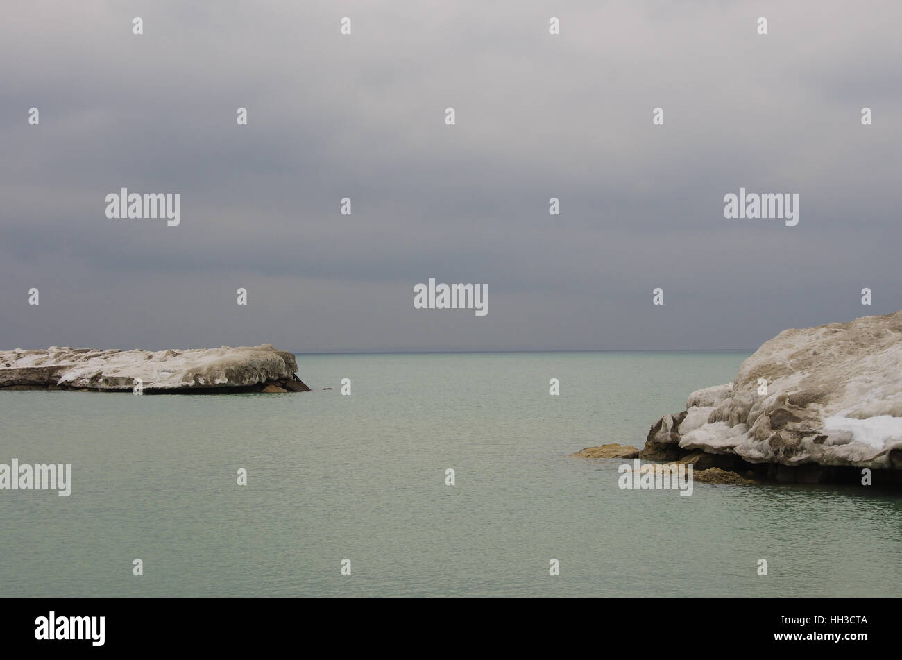 Ice stone sandy hi-res stock photography and images - Alamy