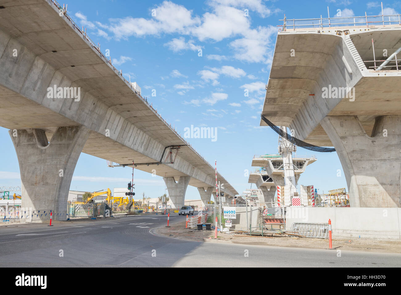 Highway overpass construction hi-res stock photography and images - Alamy