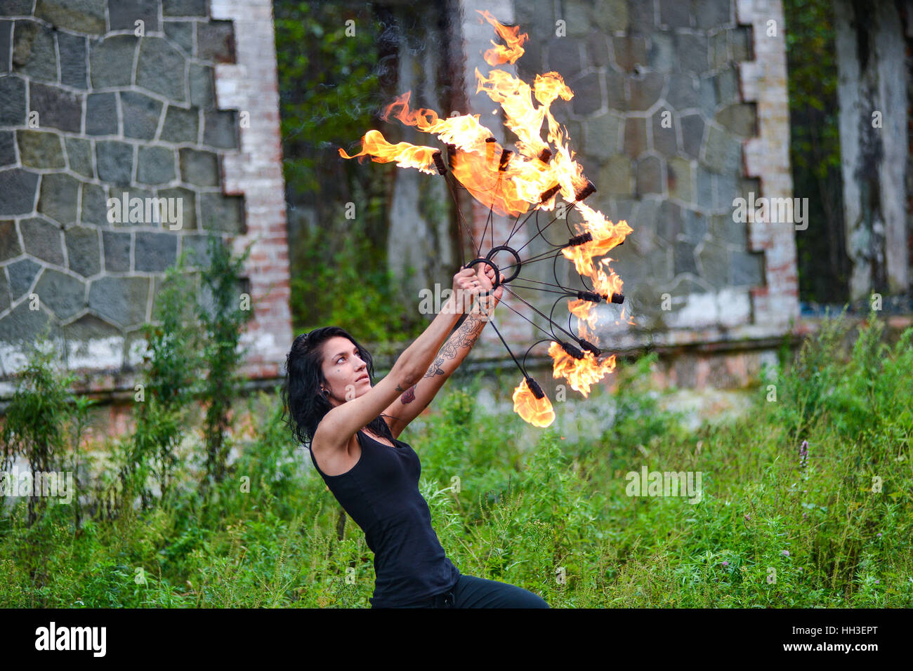 Stunt performer on fire hi-res stock photography and images - Alamy