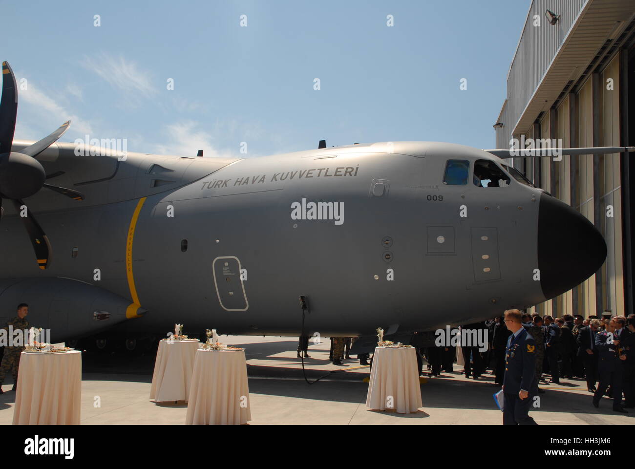 Airbus a400m cockpit hi-res stock photography and images - Alamy