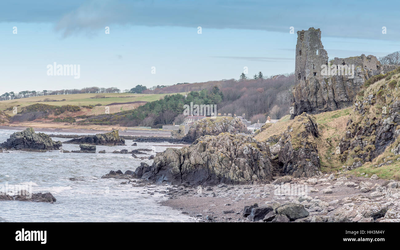 Dunure hi-res stock photography and images - Alamy