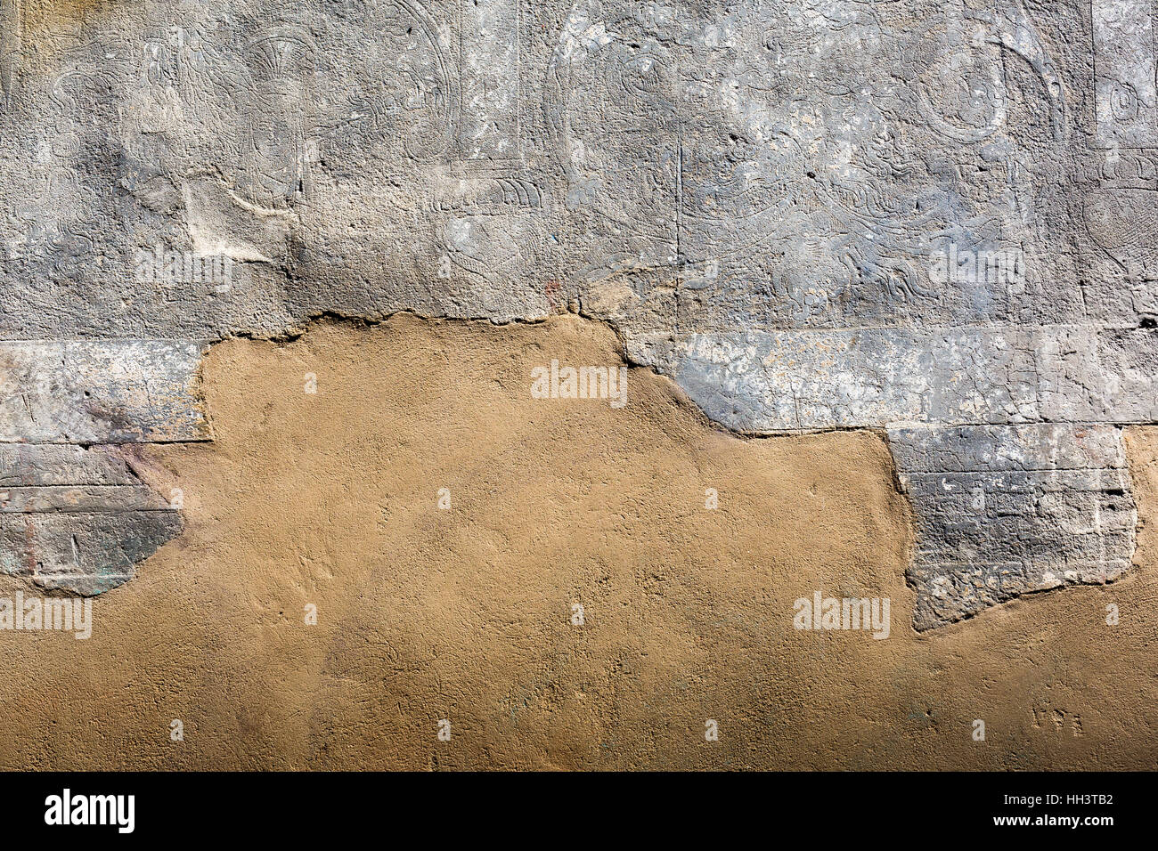 background texture of an ancient cracked wall in Tuscany, Italy Stock ...