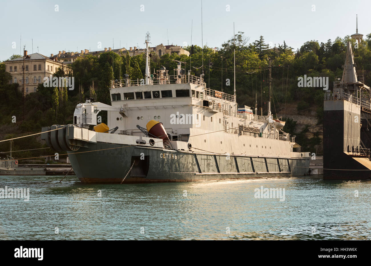 Cable ship Setun in the Bay Black Sea Stock Photo - Alamy