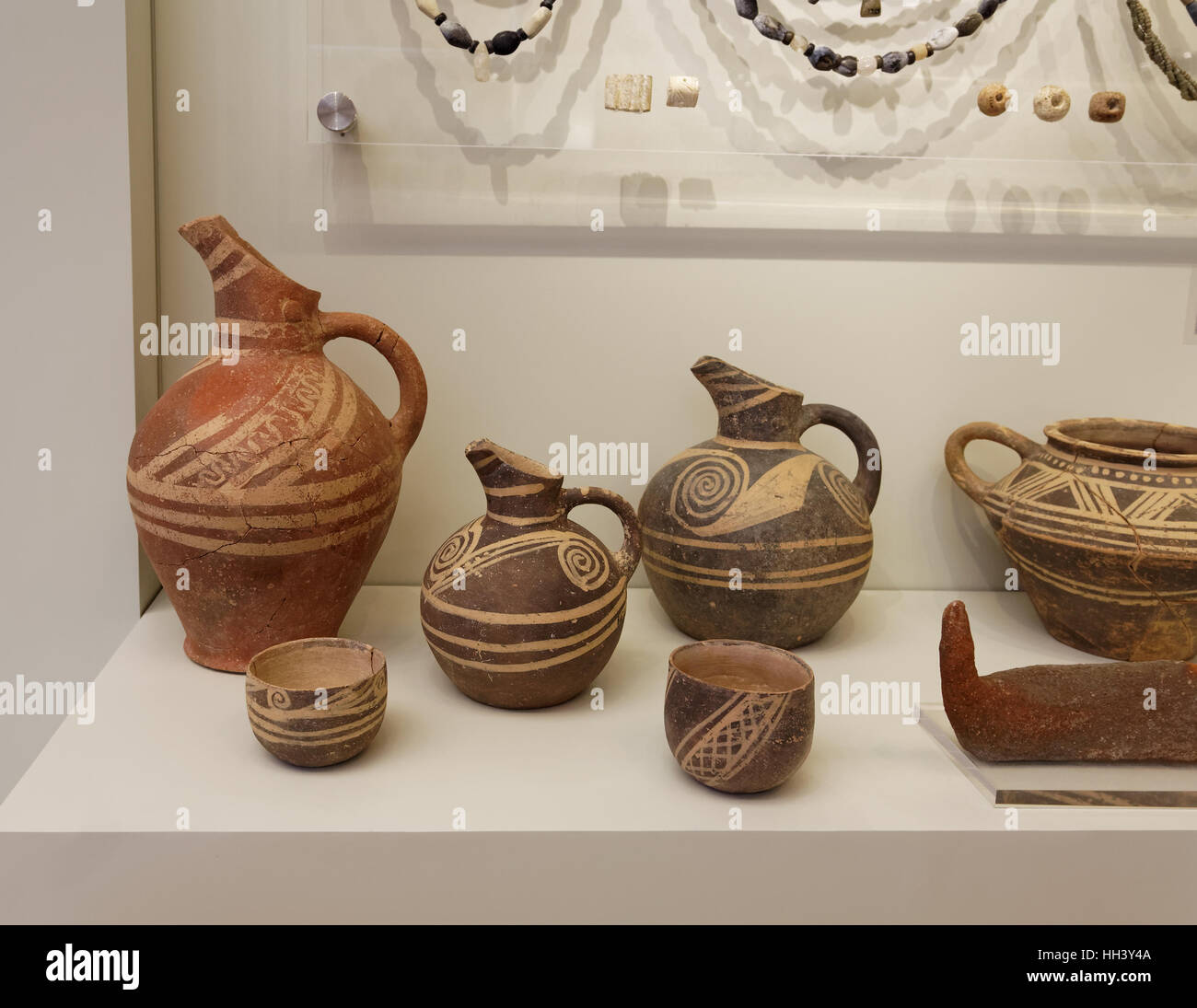 Clay vessels hi-res stock photography and images - Alamy