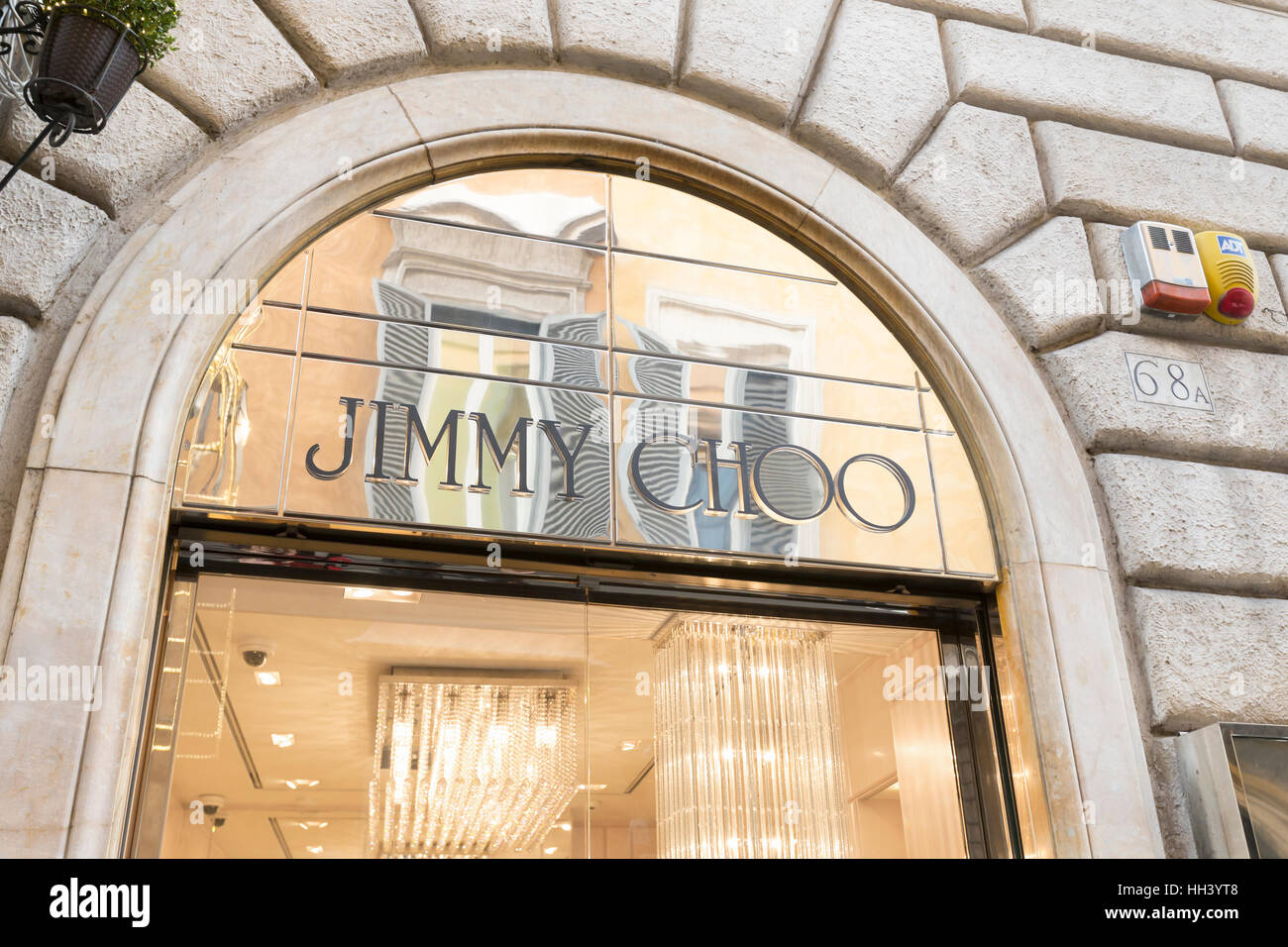 Jimmy Choo shop Stock Photo - Alamy
