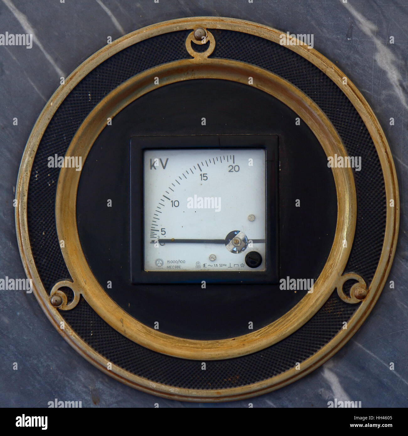 Vintage pressure meter hi-res stock photography and images - Alamy