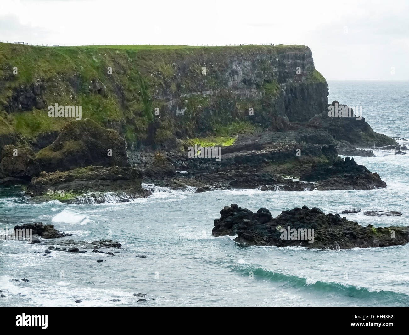 Giants causeway cliffs hi-res stock photography and images - Alamy
