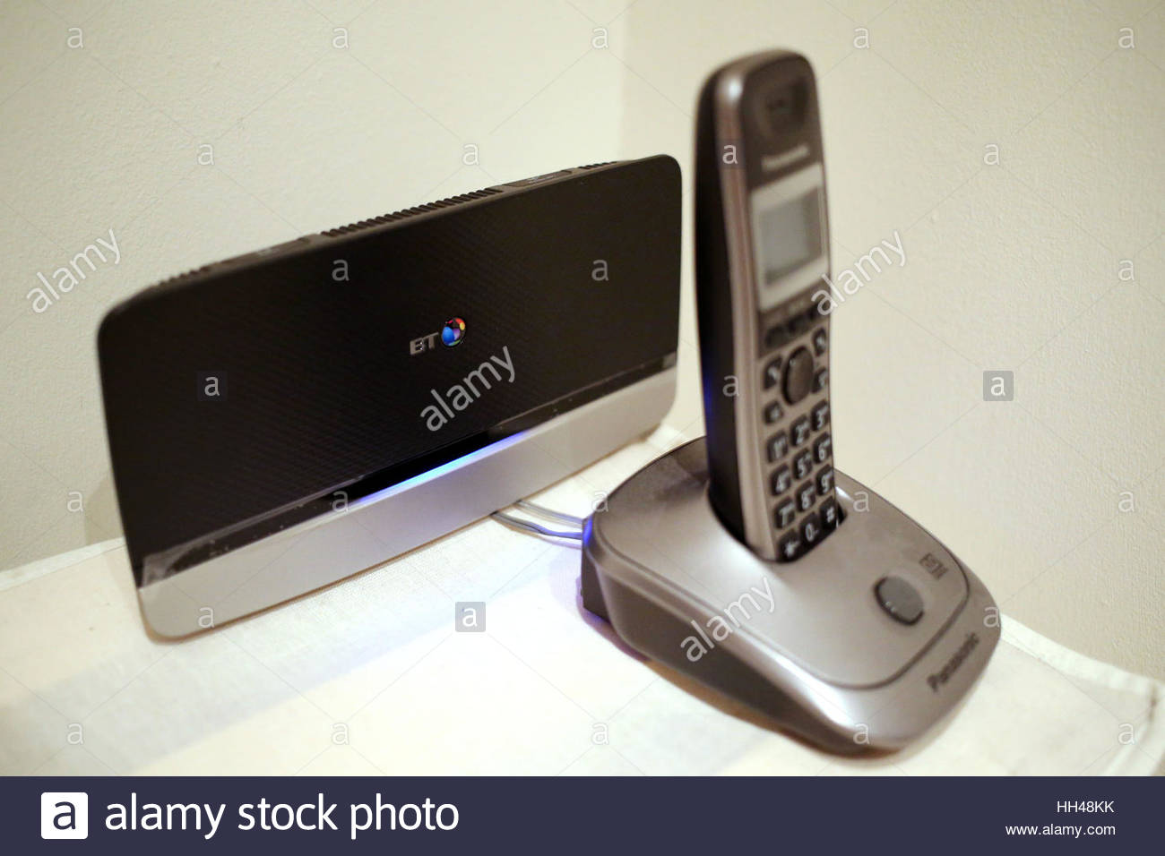 Bt Home Hub Stock Photos & Bt Home Hub Stock Images - Alamy