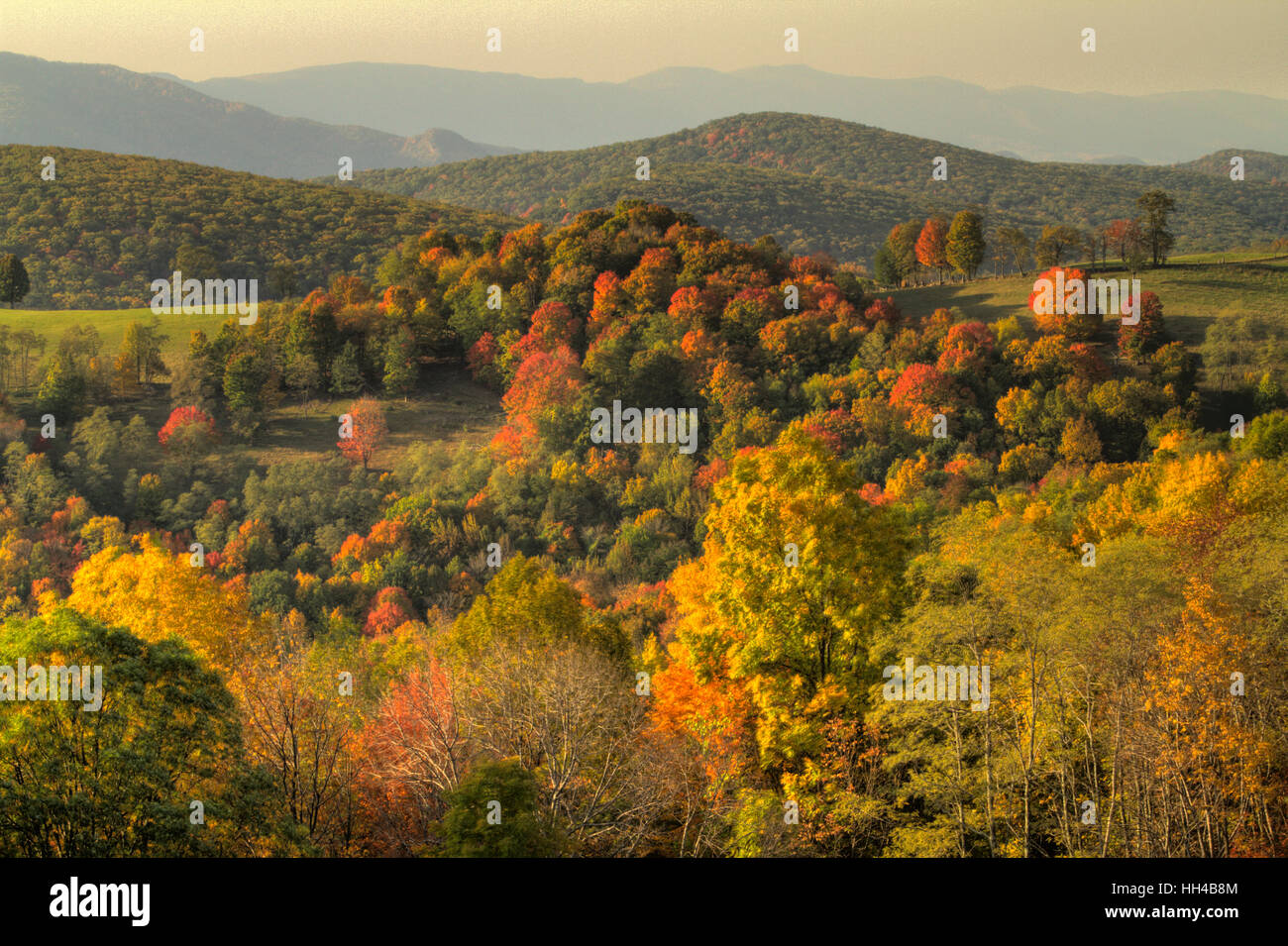 Autumn in the mountains of Appalachia Stock Photo - Alamy