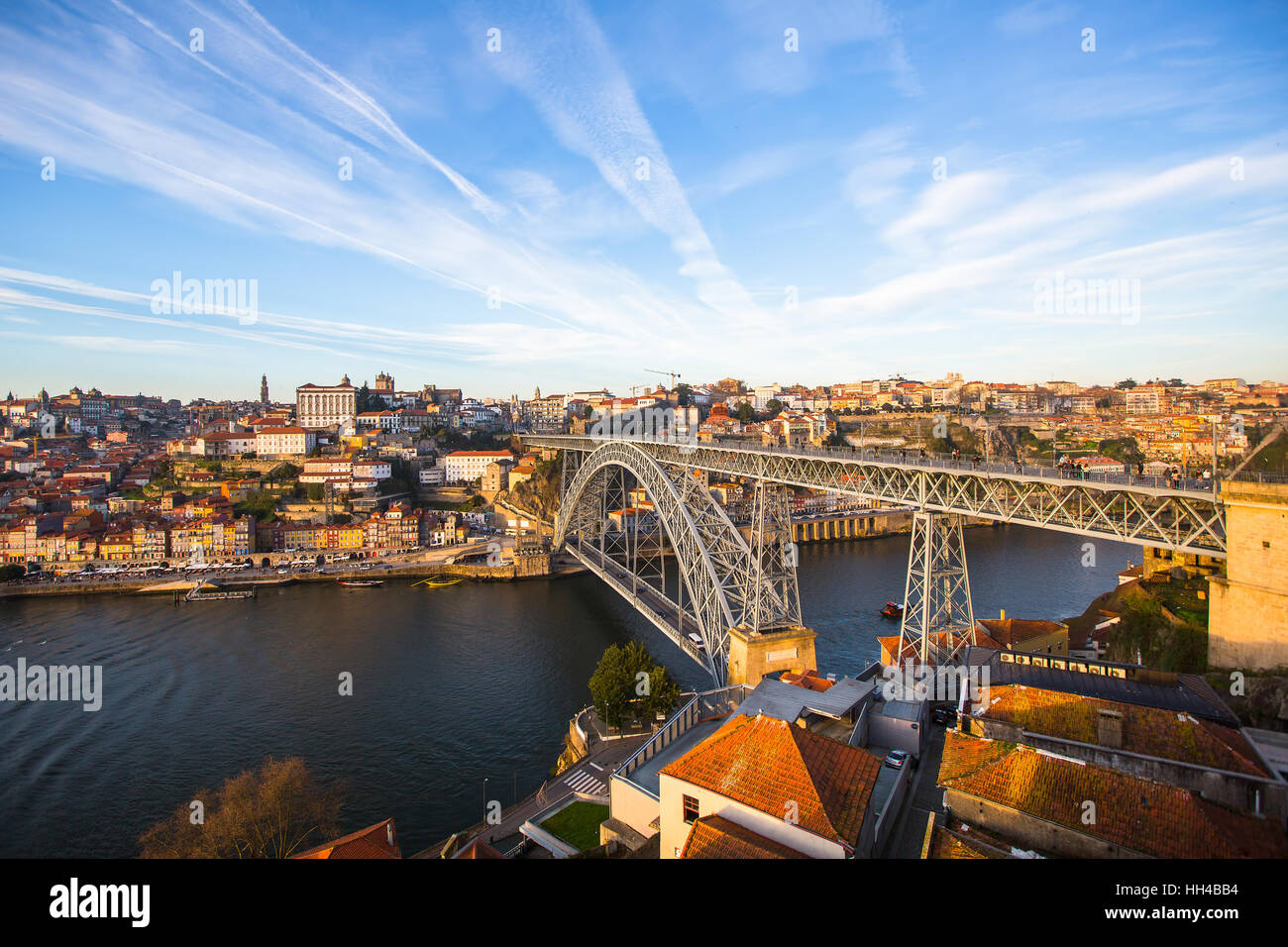 View of Douro river, Ribeira and Dom Luis I bridge, Porto, Portugal ...