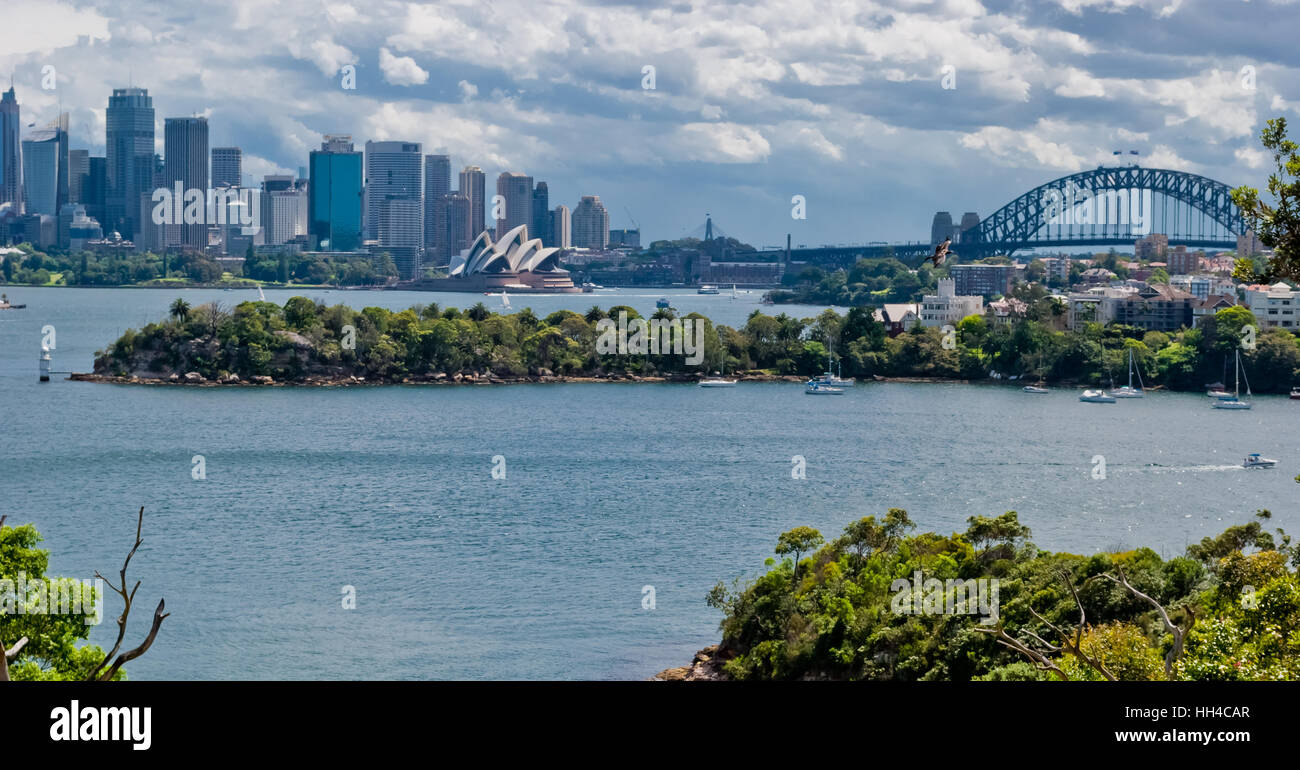 Skyline sydney opera house sydney harbour bridge hi-res stock ...