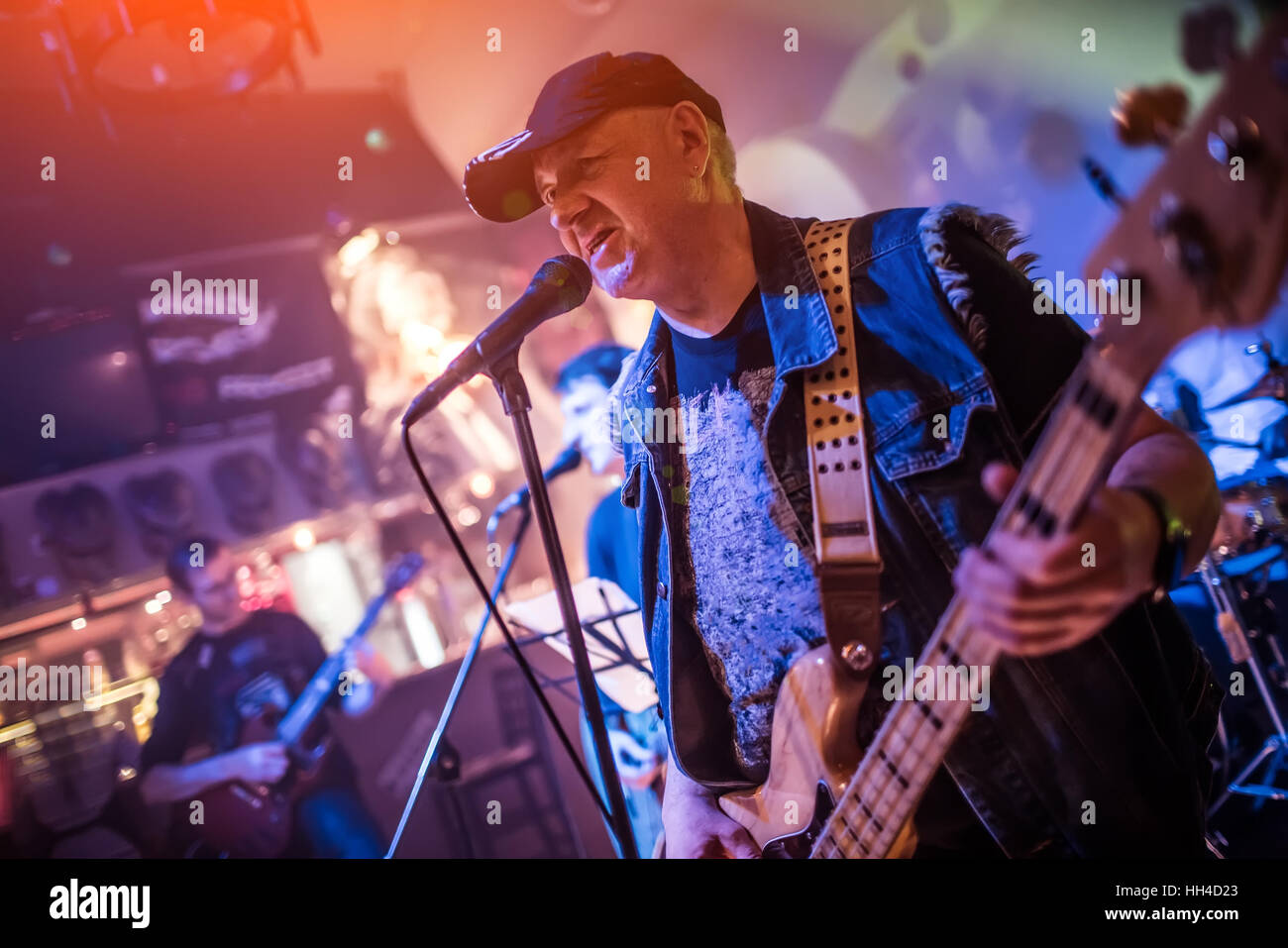 Group rock music stage hi-res stock photography and images - Alamy