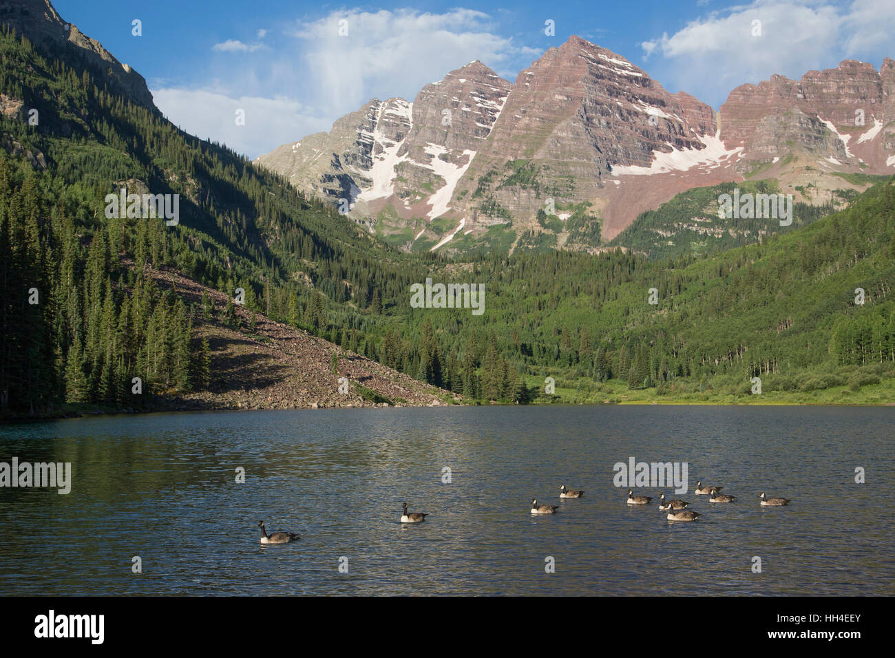 Maroon Lake (foreground), Maroon Bells Peaks (background), Maroon Bells ...
