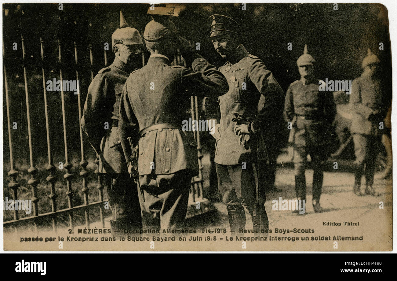 Boy soldiers ww1 hi-res stock photography and images - Alamy