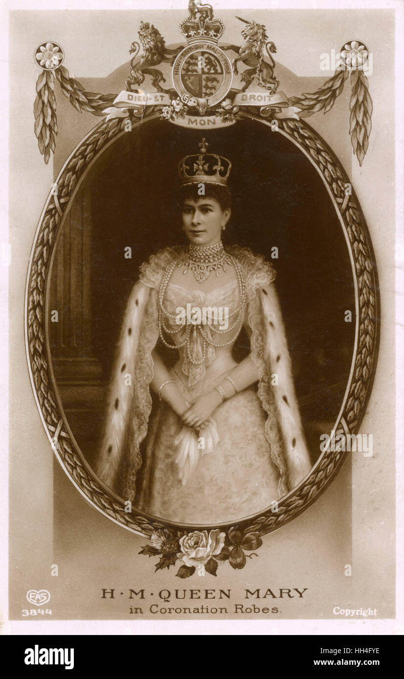 Queen Mary in her coronation robes Stock Photo - Alamy