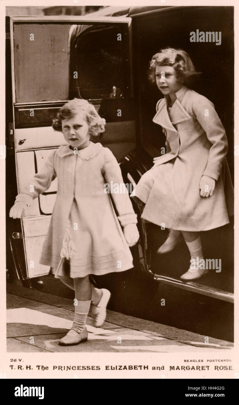 Princess Margaret Rose and Princess Elizabeth Stock Photo - Alamy