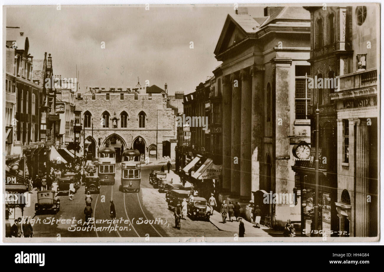 Southampton high street hi-res stock photography and images - Alamy