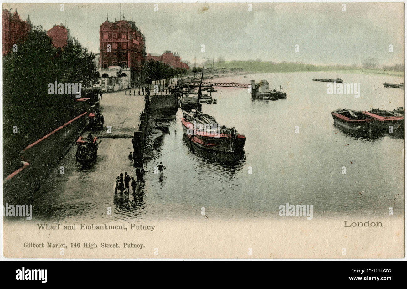 London - Putney - The Wharf and Embankment Stock Photo - Alamy