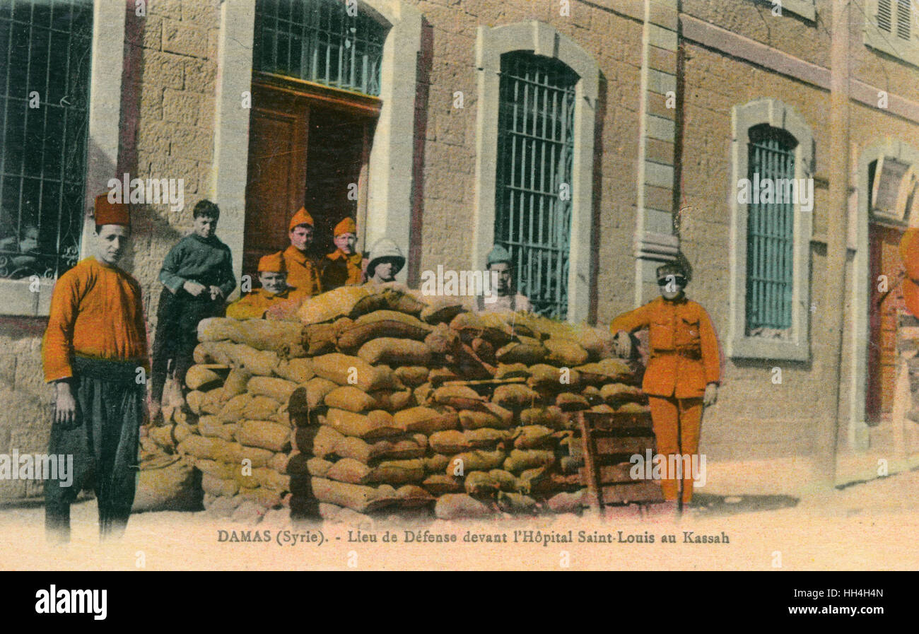 French military sandbags hi-res stock photography and images - Alamy