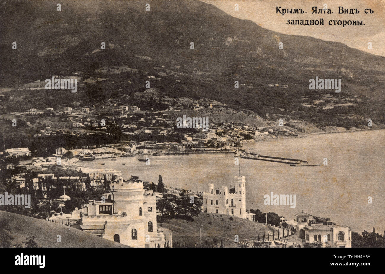 Yalta, Ukraine - The shoreline Stock Photo - Alamy