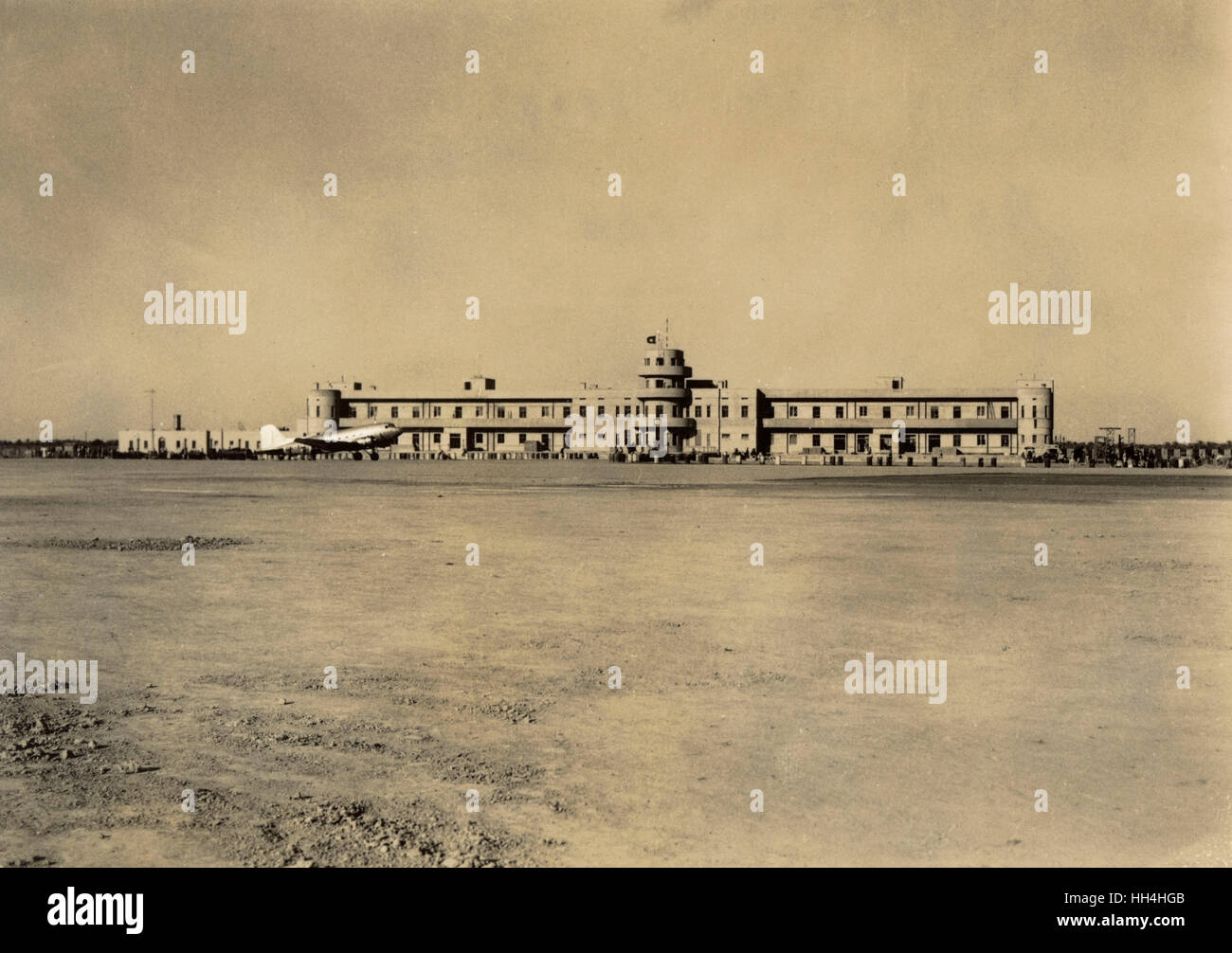 Airport building, Basra, Iraq Stock Photo - Alamy